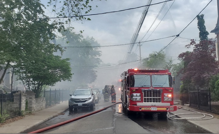 3 downtown Toronto homes damaged following massive afternoon fire ...