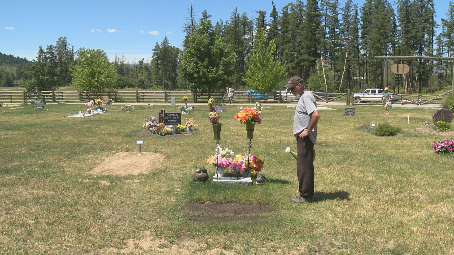 ‘There’s no respect’: Coldstream widower appalled at treatment of local ...