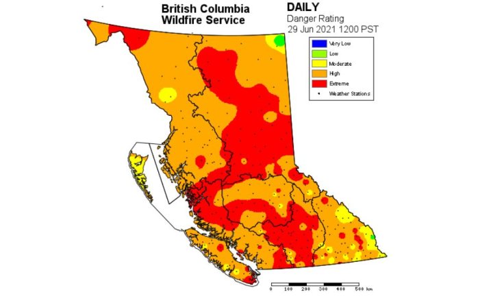 Expert warns of ‘extreme fire danger’ as heat wave pushes B.C. wildfire ...