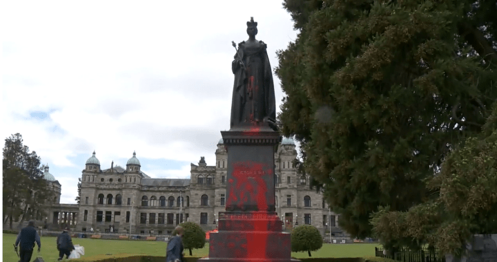 Red paint splattered on statue of Queen Victoria at B.C. legislature ...