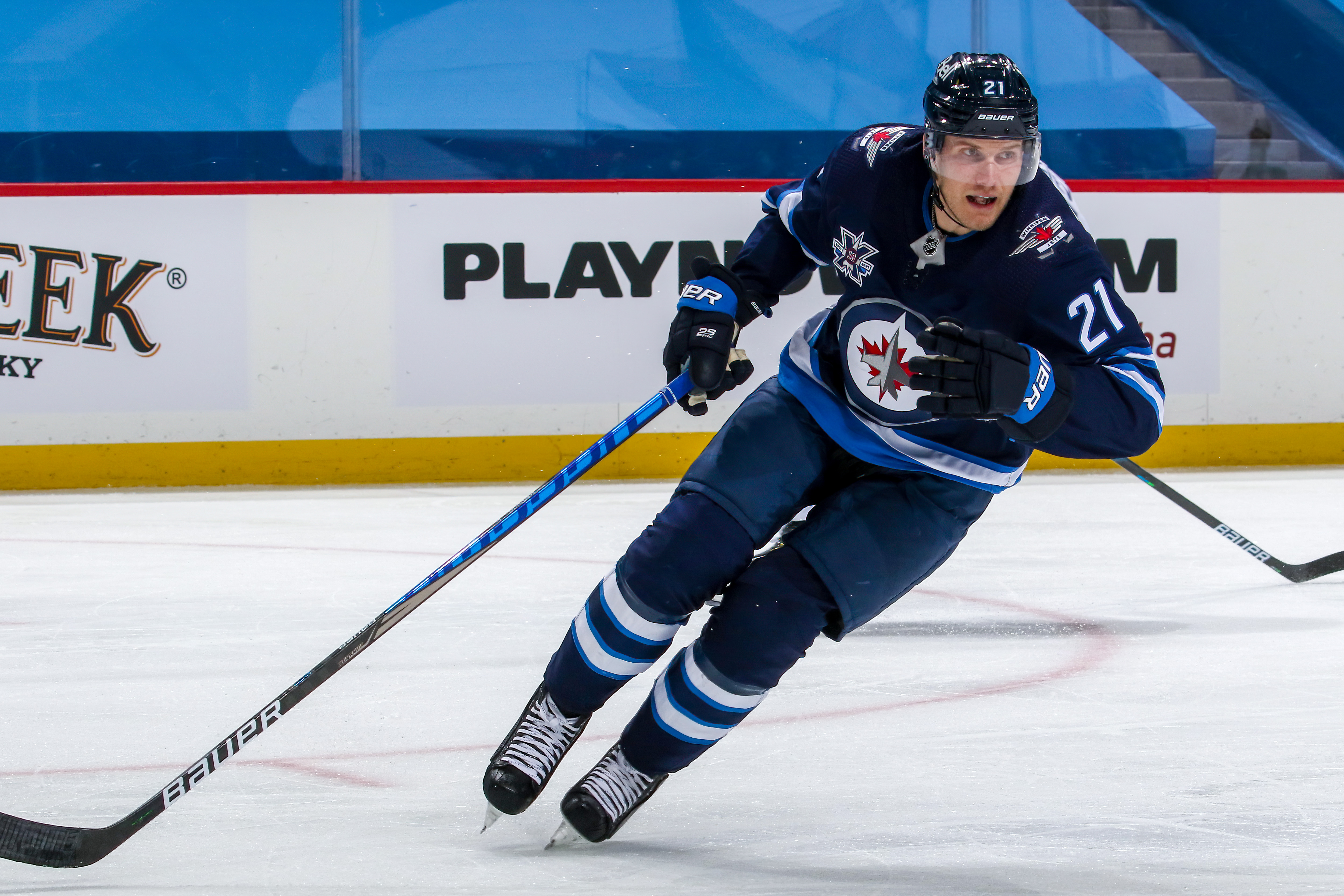 Winnipeg Jets agree to terms with forward Dominic Toninato on a multi ...