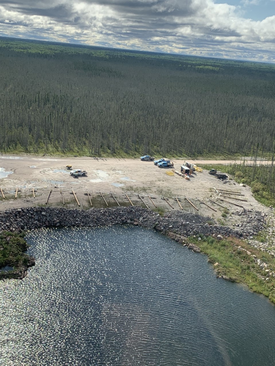 Manitoba crews working to restore power at 2 First Nations after ...