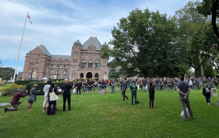 COVID-19 vaccine mandate sparks silent protest at Queen’s Park by group ...