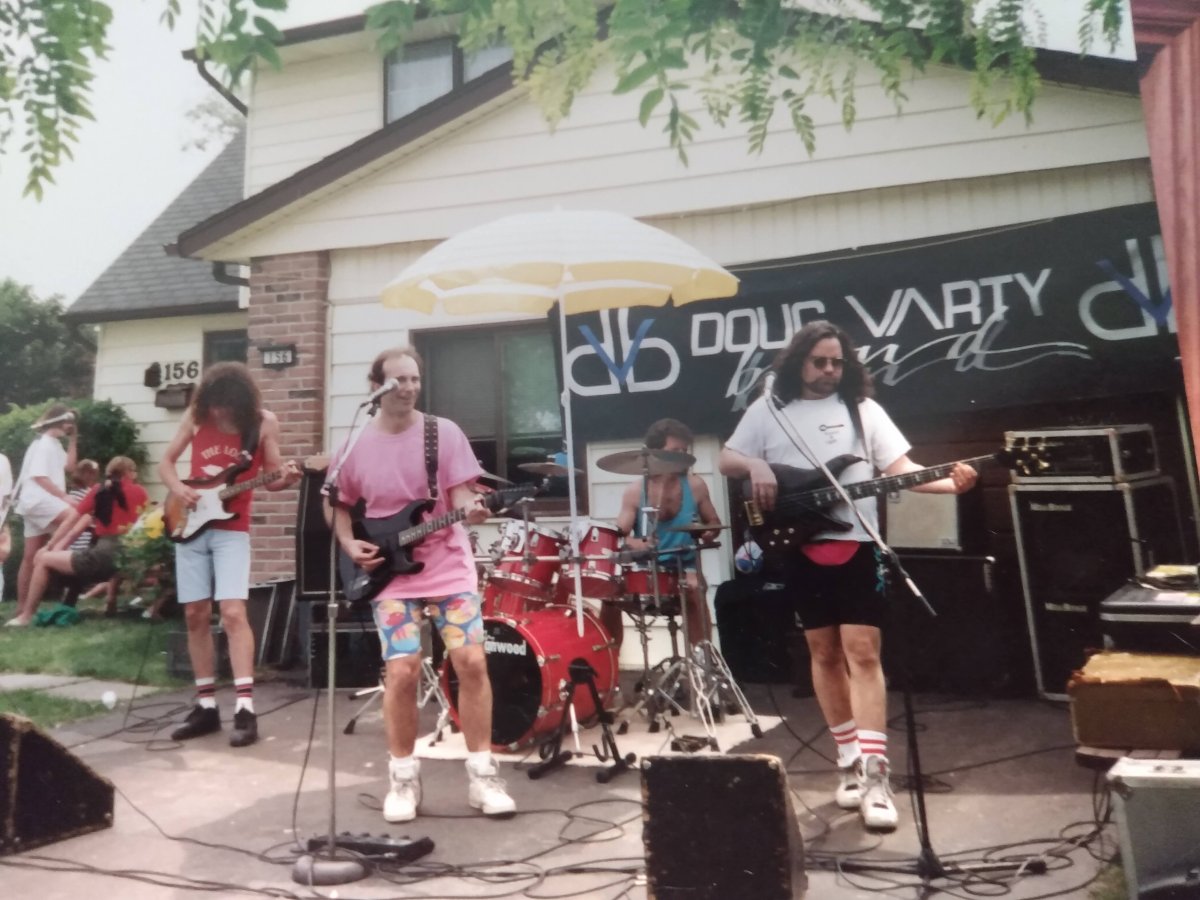 London, Ont. mourns Colin Stewart, ‘pillar’ of local music community ...