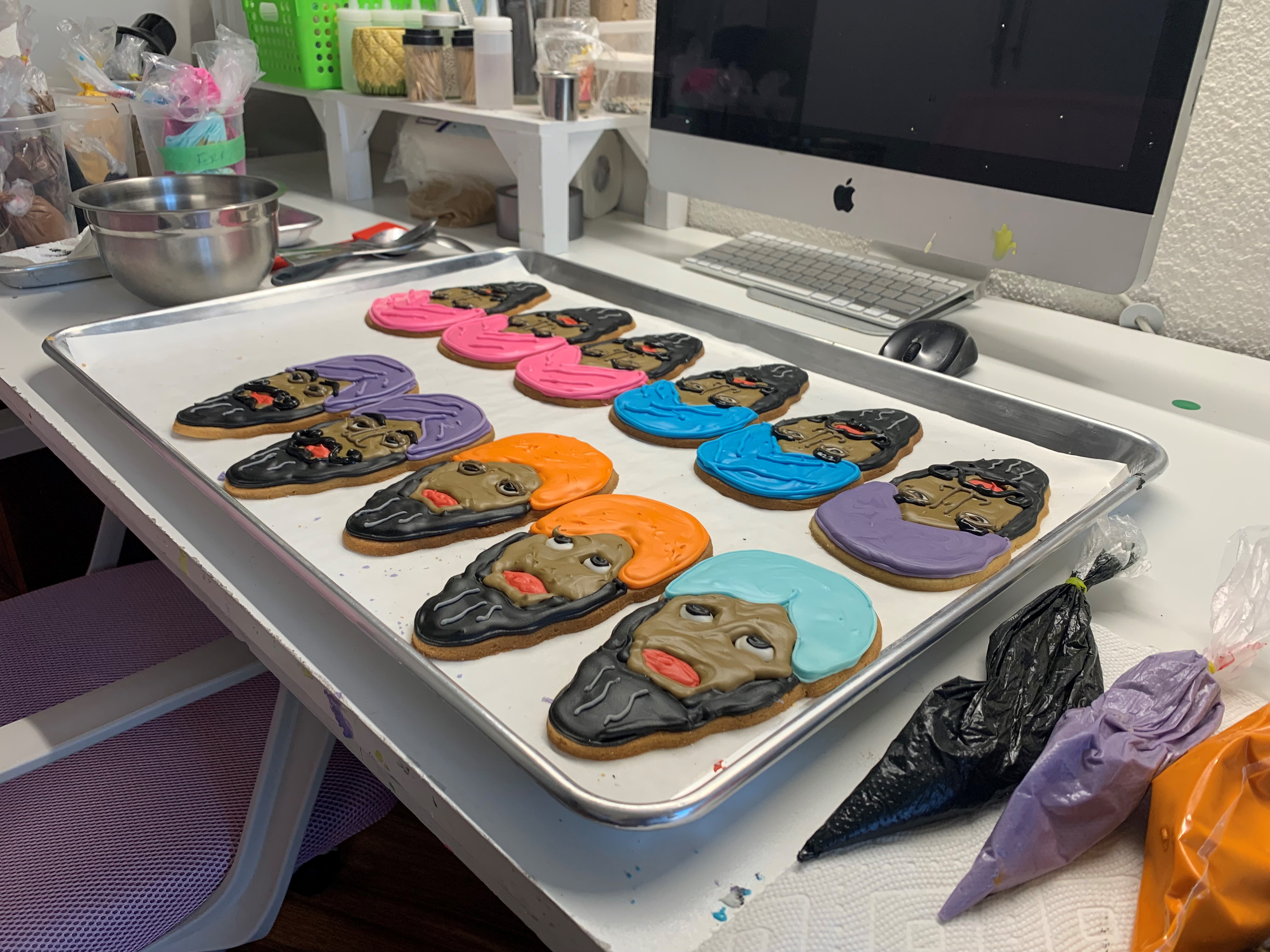 Montreal bakery creates federal party leader cookies to entice voters ...