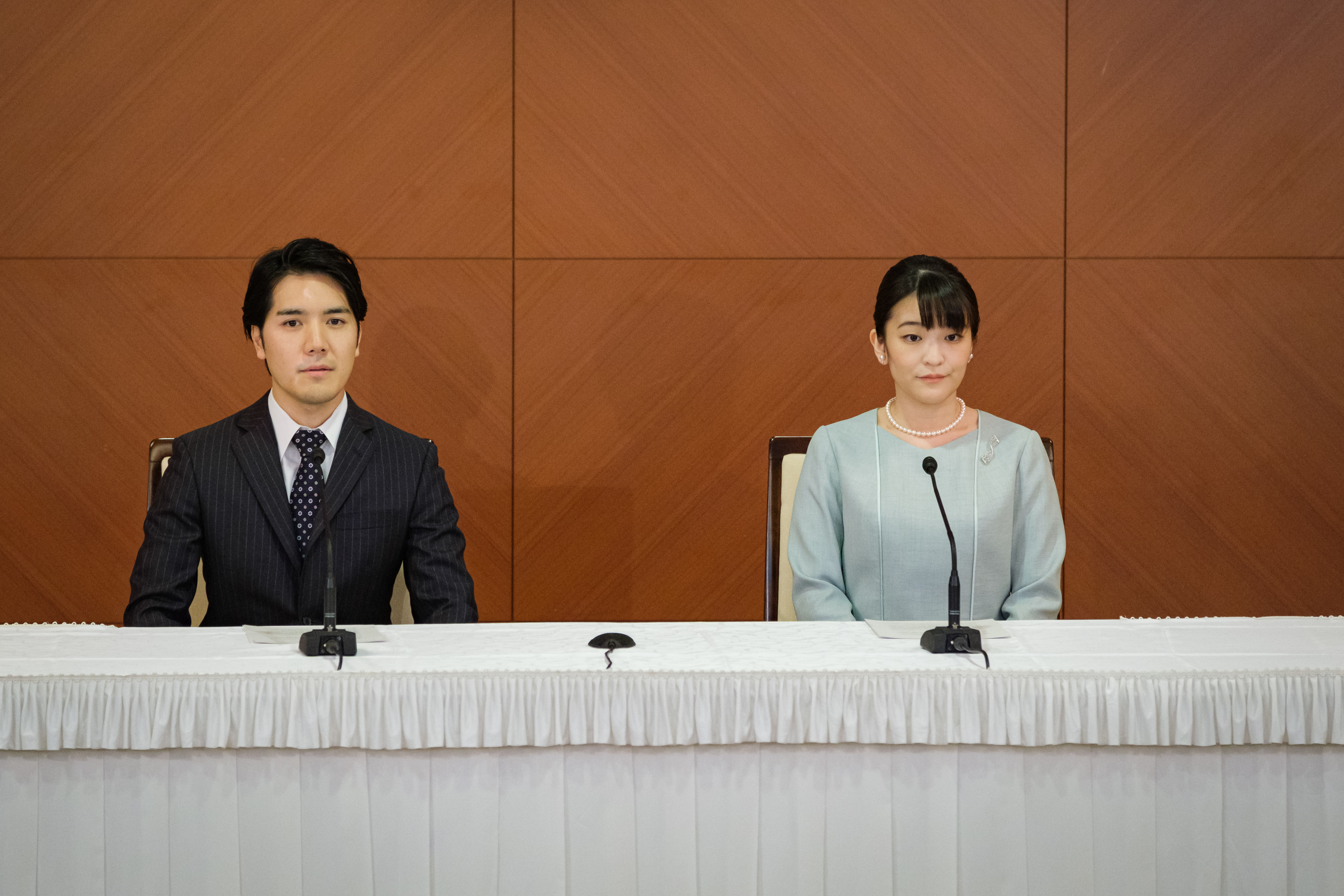 Japan’s Princess Mako gives up title, marries ‘irreplaceable’ college ...