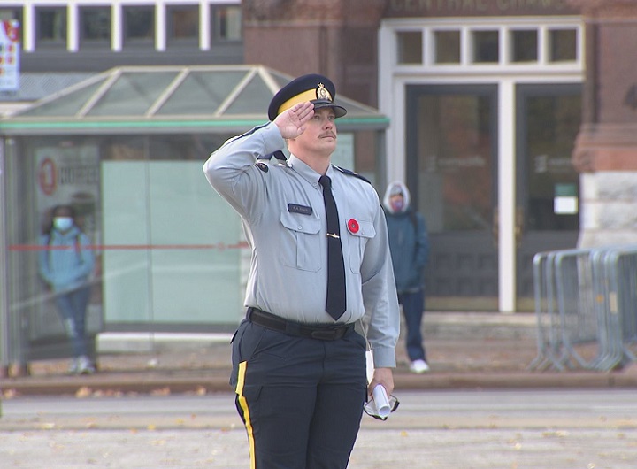 Saskatchewan RCMP officer chosen as sentry for national Remembrance Day ...