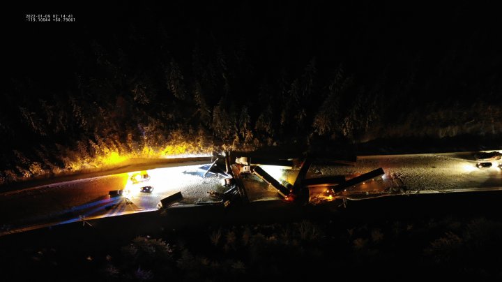 1 dead, 6 treated in hospital: Sicamous RCMP release drone images of ...