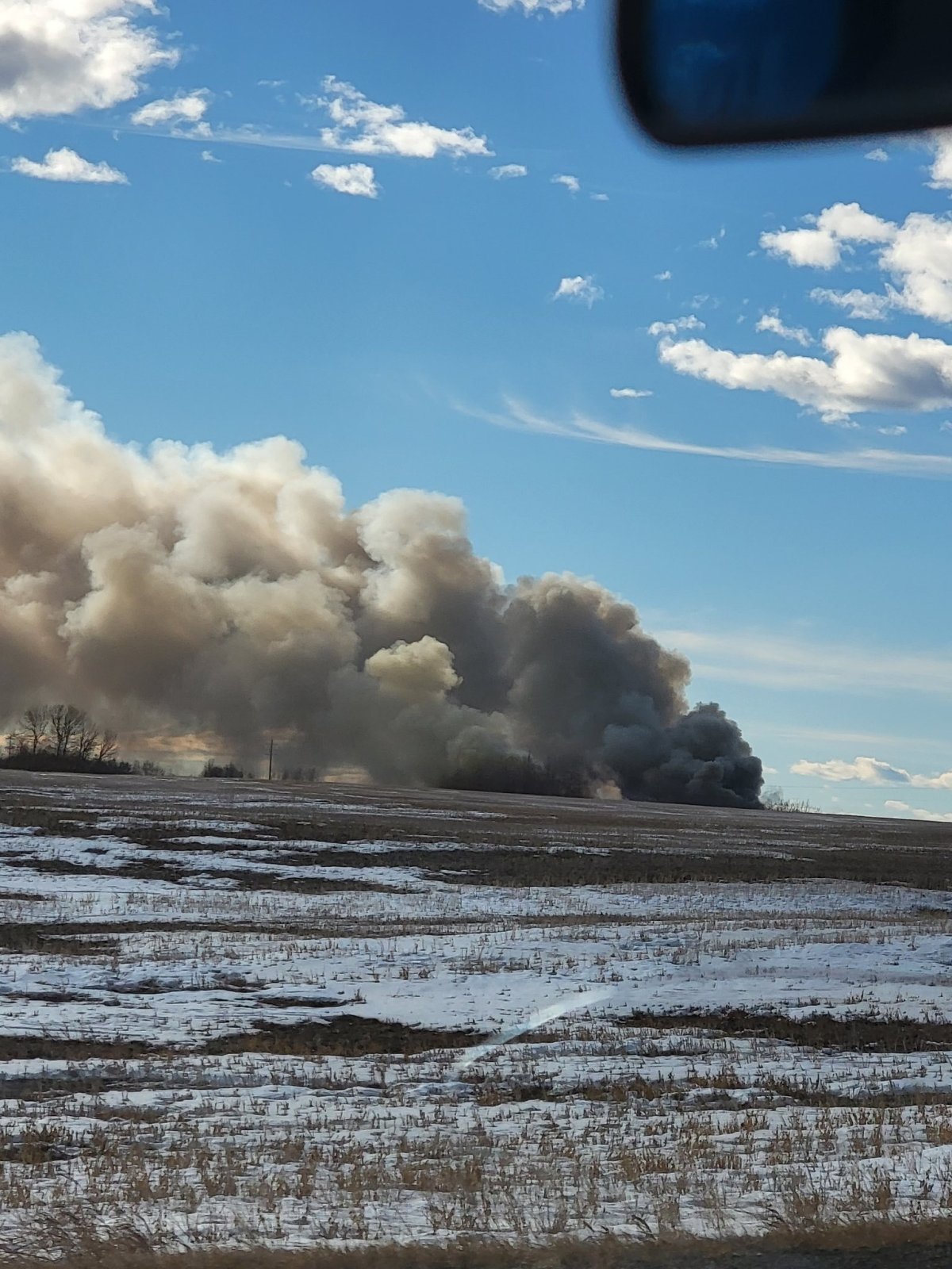 Fire crews battle blaze at mushroom farm near Crossfield - Calgary ...
