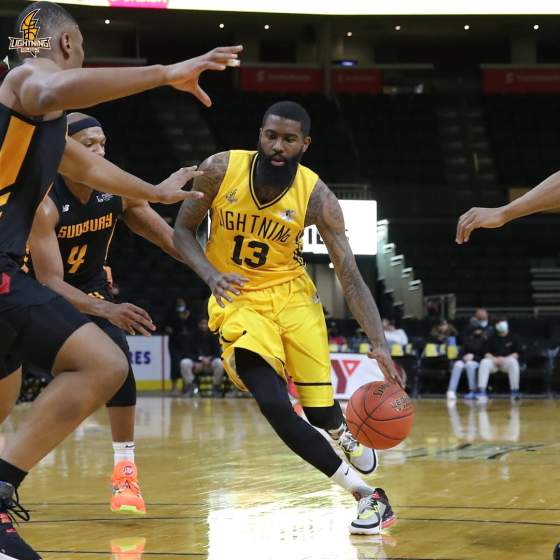Late surge pushes Sudbury Five past London Lightning - London ...