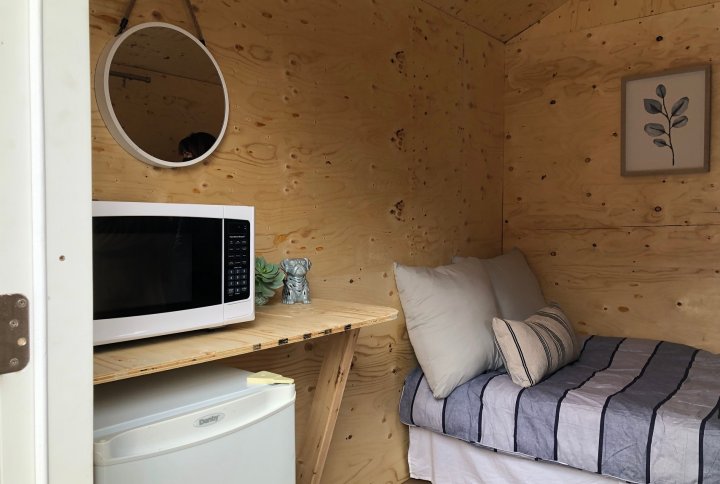 First tiny shelter for Hamilton homeless residents unveiled on James ...