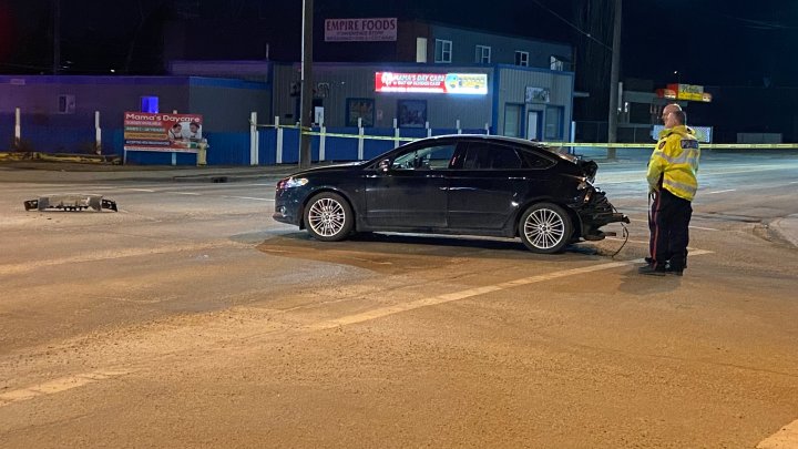 Brazen Edmonton police chase ends with one arrest, multiple vehicles ...