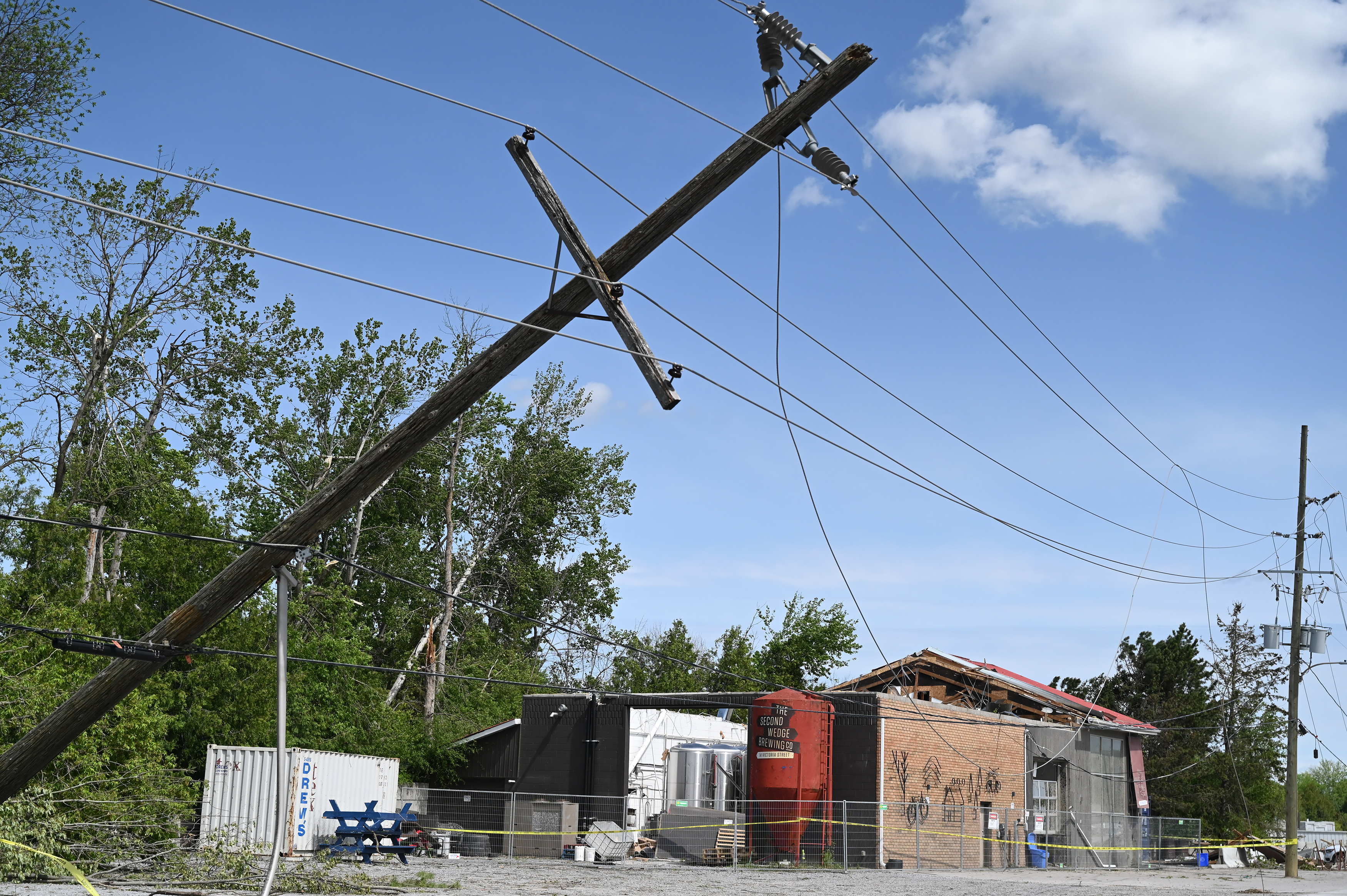Clean up, power restoration efforts continue after destructive Ontario ...