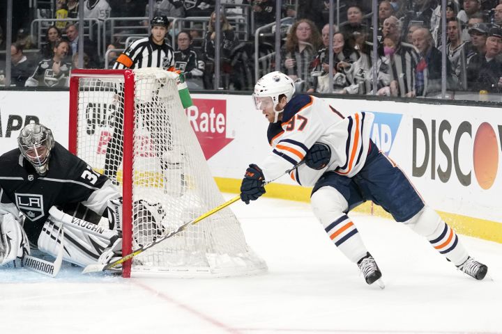 Edmonton Oilers heading home for Game 7 after 4-2 win in Los Angeles ...