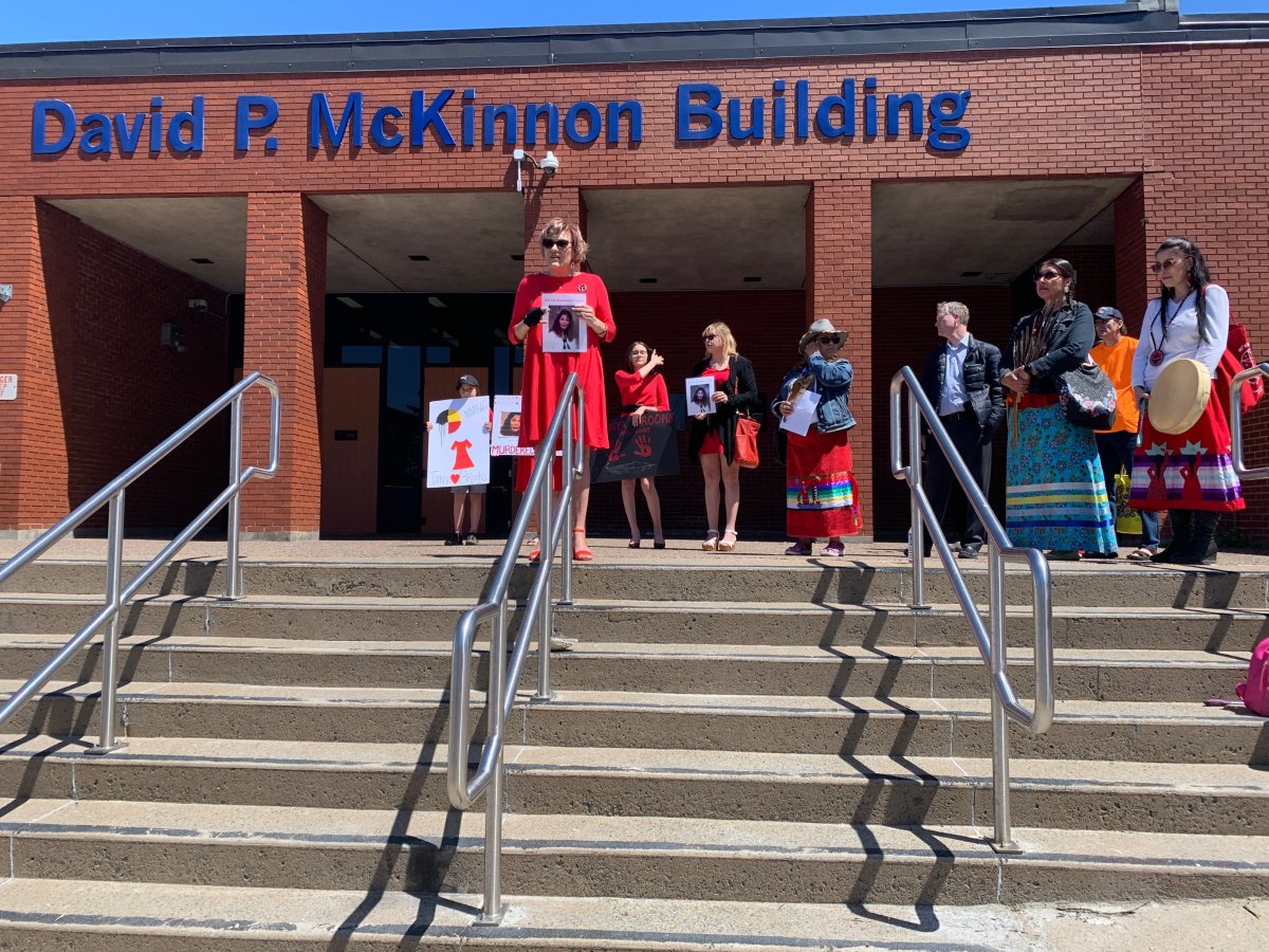 ‘Enough is enough’: Family of Tanya Brooks calls for justice 13 years ...