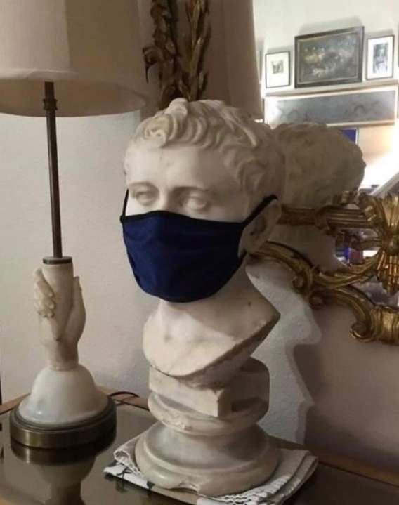 Woman finds 2,000-year-old Roman bust at a Texas Goodwill for $35 ...