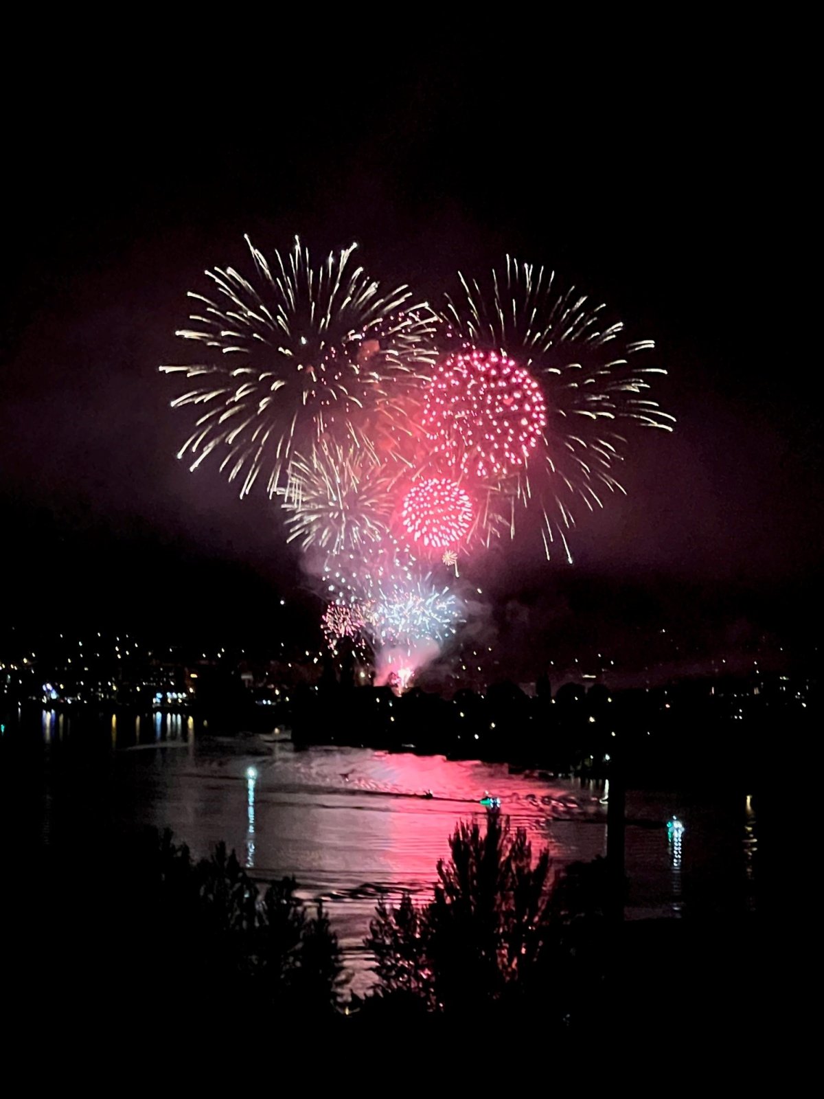 Thousands gather in downtown Kelowna to watch Canada Day fireworks ...