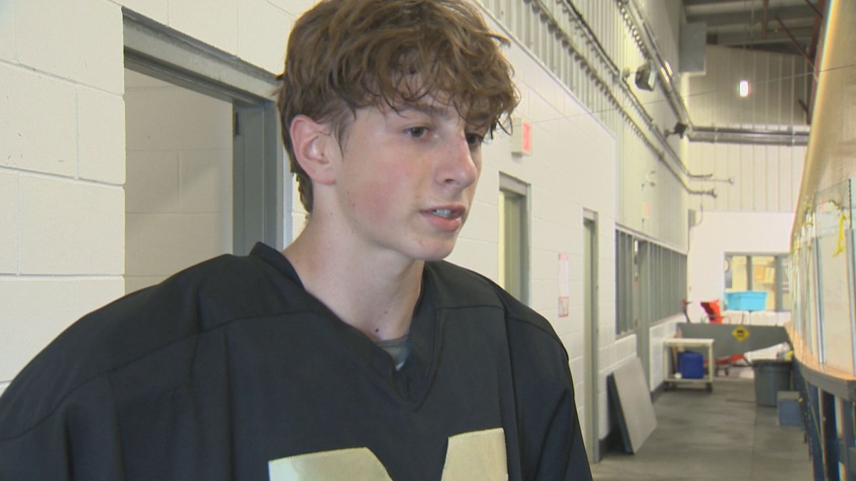 July 2022 Coach of the Month: Cory Henkewich - Winnipeg | Globalnews.ca