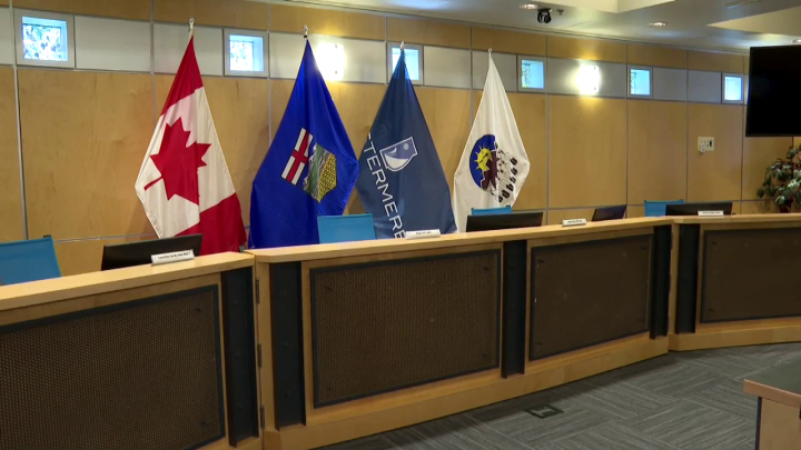 Chestermere councillors under investigation following utility ...