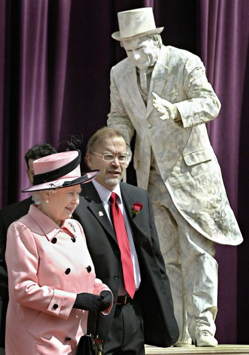 Queen Elizabeth II visited Alberta 6 times in her life | Globalnews.ca