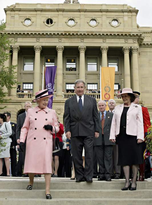 Colleen Klein, wife of former Alberta premier, dies at 83 | Globalnews.ca