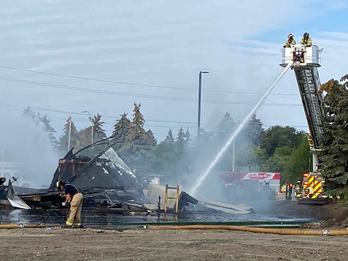 Fire crews battle blaze in east Edmonton: ‘The building is a total loss ...