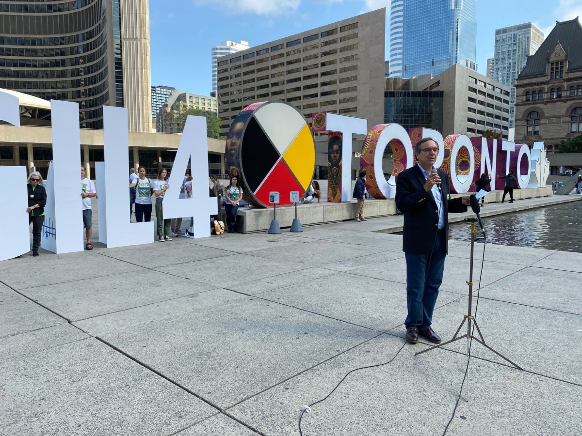 Toronto election campaign booted from Nathan Phillips Square prompts ...