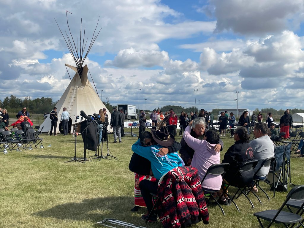 Saskatchewan stabbings: James Smith Cree Nation finds solace in grief ...
