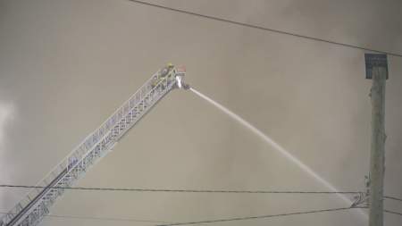 Large early morning fire in South Vancouver creating lots of smoke - BC ...