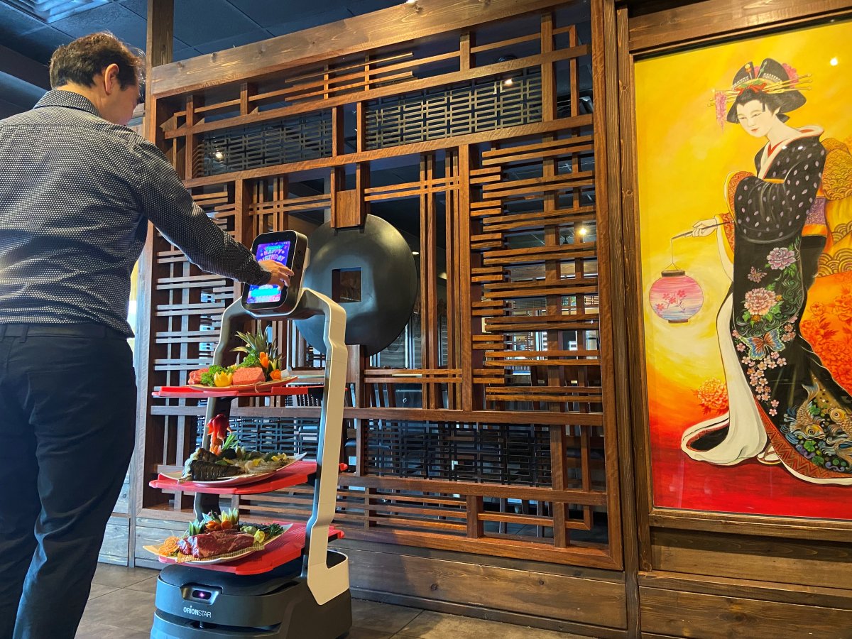 Robot hired in Calgary restaurant to help ease staffing shortage ...
