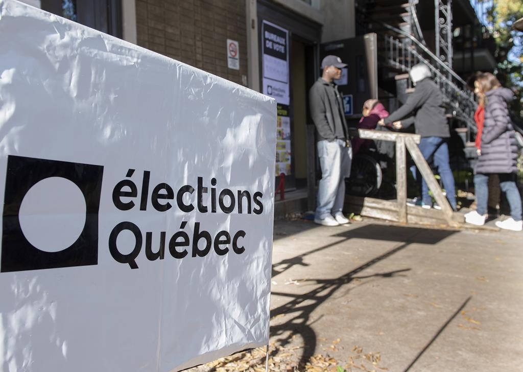 Bad signs: Quebec political parties ticketed for election poster ...
