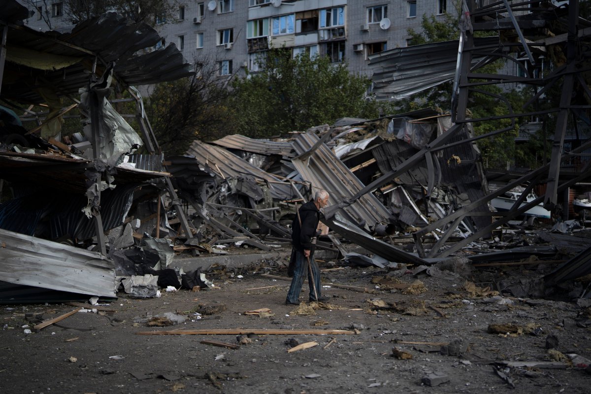 Russian attacks in Ukrainian cities ‘a sign of weakness’: Jens ...