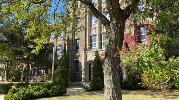 Teen arrested at Westdale secondary after lockdown, alleged threats ...