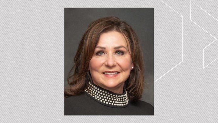 Calgary Catholic school trustee censured but no reasoning made public ...