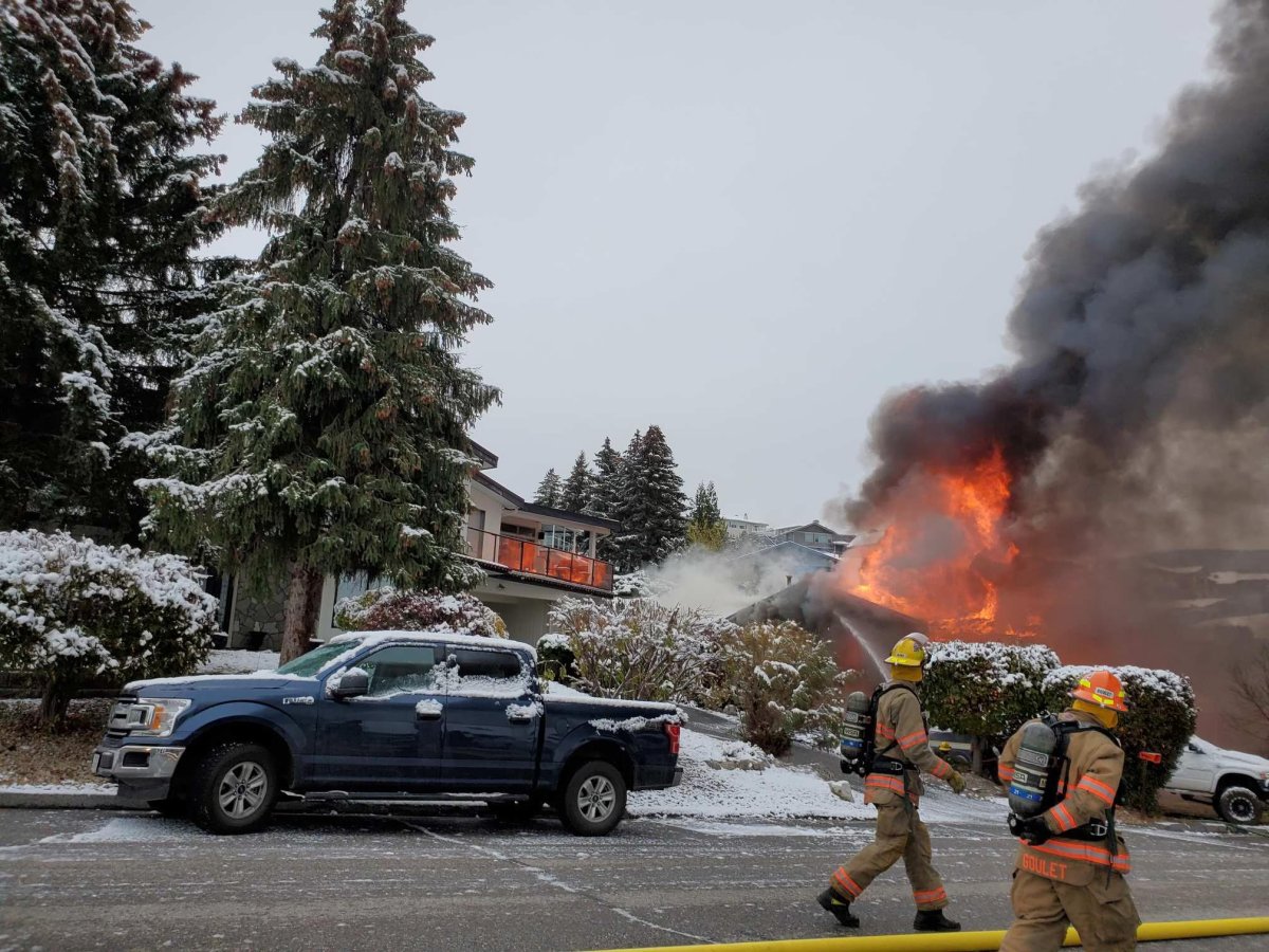 3 people displaced, pets dead following Coldstream, B.C. house fire ...