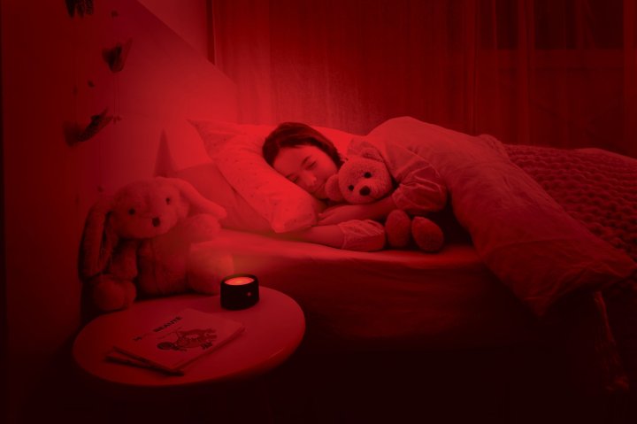 Red light emitter can calm the brain and put the body into sleep mode ...
