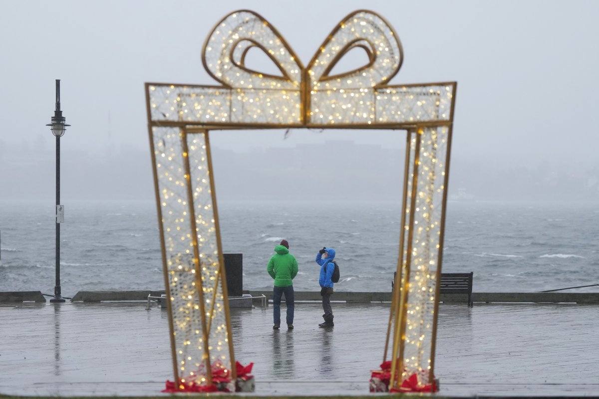 IN PHOTOS: Winter storm blasts much of Canada as Christmas approaches ...