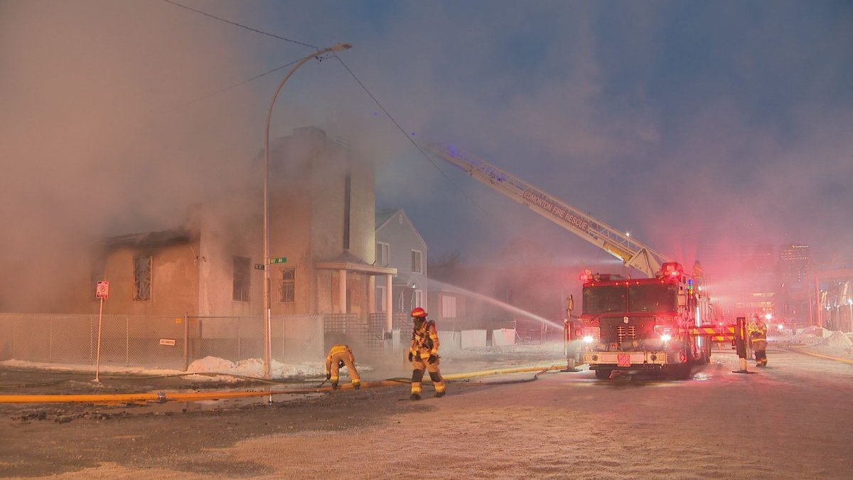 Edmonton firefighters tackle Tuesday morning church fire; roads closed ...