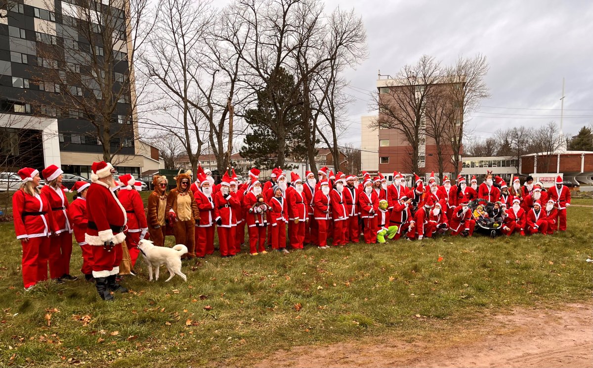 Dozens of Santas take part in Halifax run to help make kids’ wishes ...