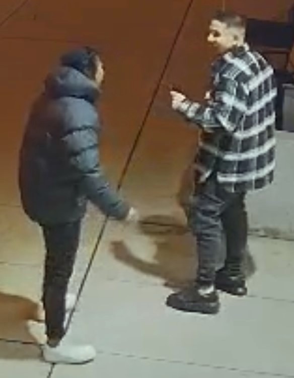 Police release images of 2 suspects after man assaulted in Toronto ...