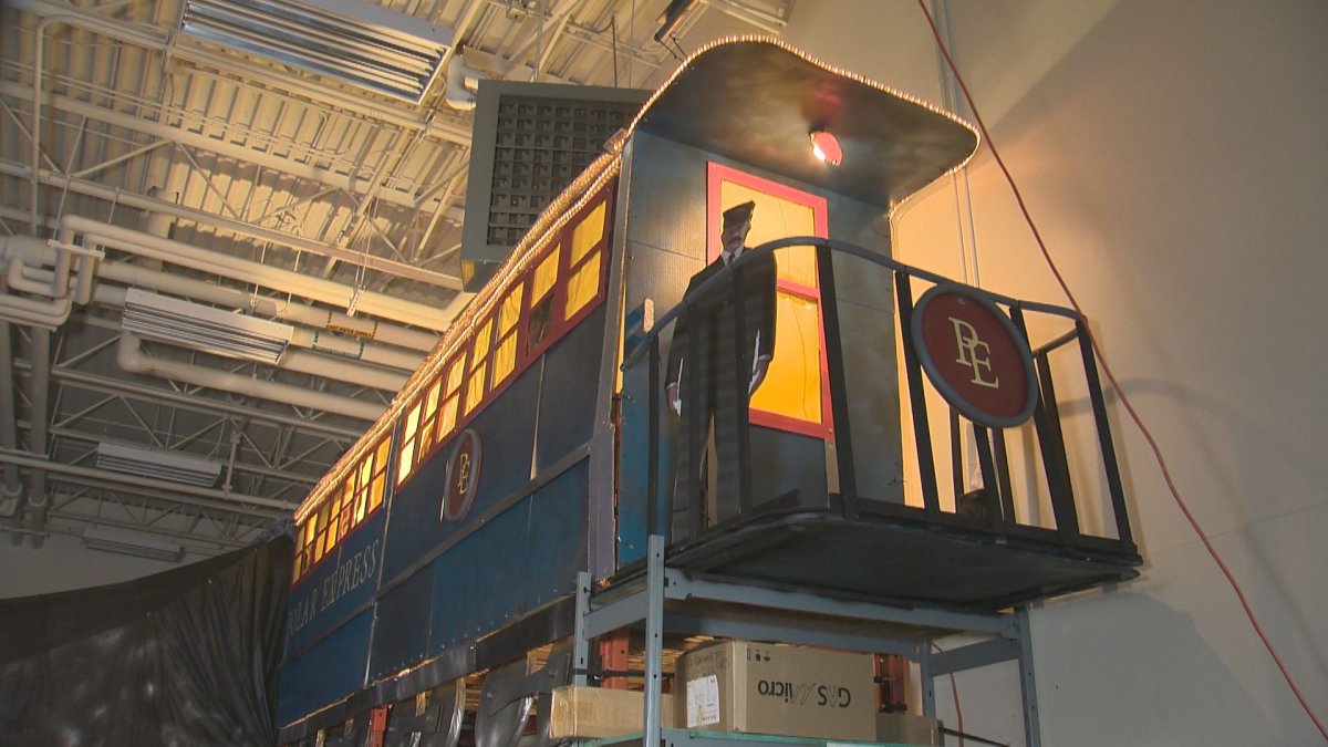 Edmonton ATCO employee celebrates season with elaborate Christmas ...