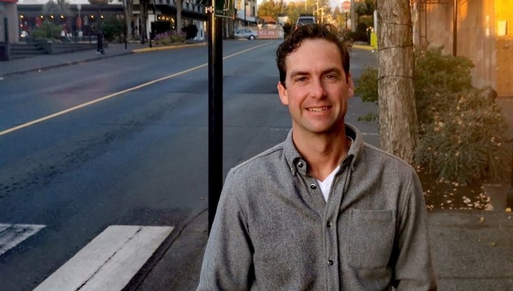 City councillor in Courtenay, B.C. placed on leave amid assault charge ...