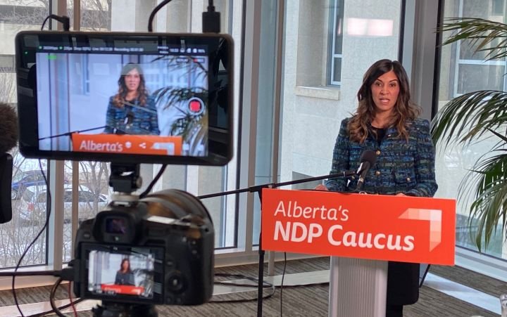 Smith responds to allegations staff member emailed Alberta Crown ...
