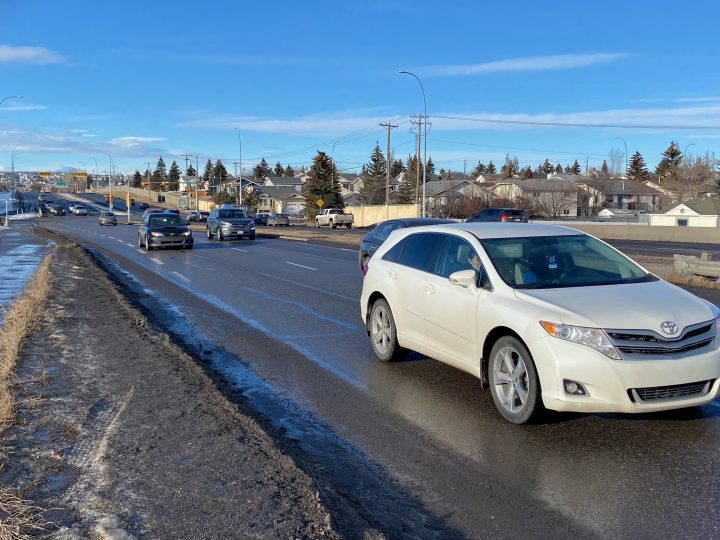 ‘Building more roads begets more traffic’: Plans to widen Country Hills ...