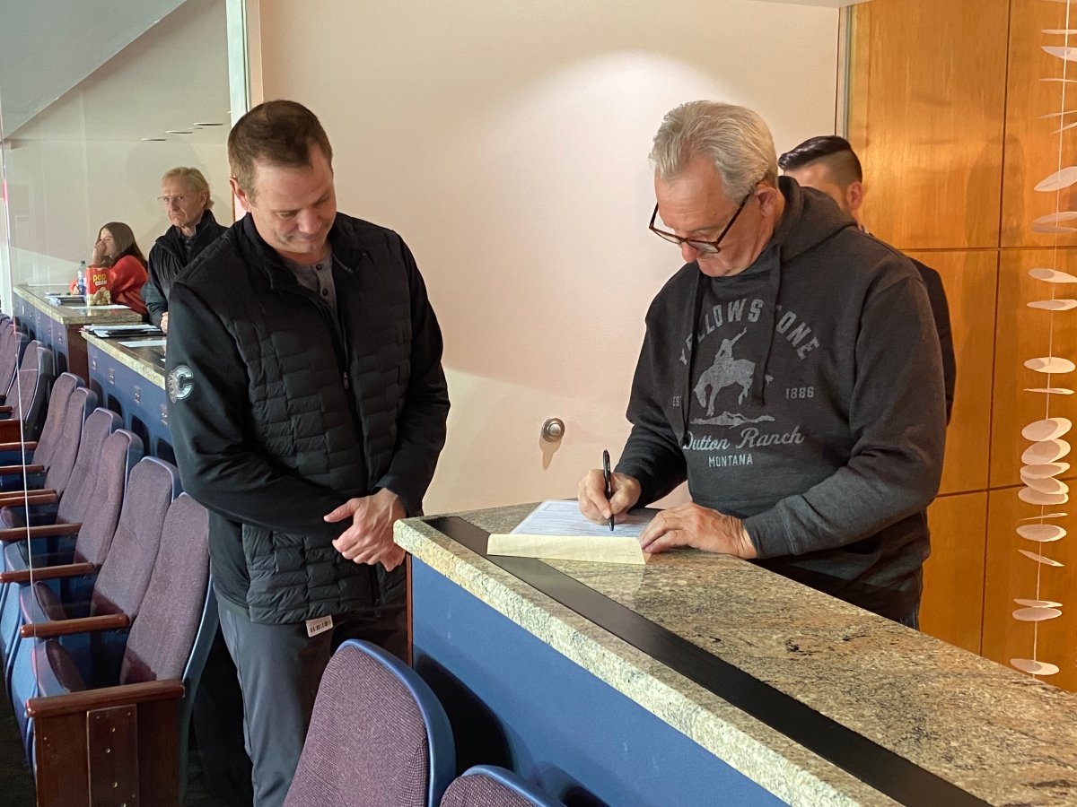 ‘Went to a hockey game and a wedding broke out’: couple ties the knot ...
