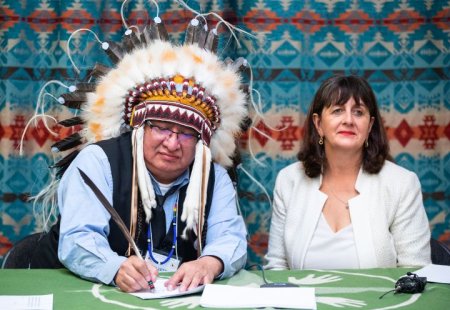 Louis Bull Tribe signs deal with Ottawa allowing it to run its own ...