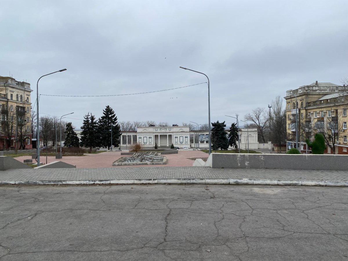 Ukraine war: Life and death in the shadow of a nuclear plant Russia ...