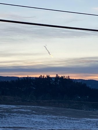 ‘What is that?’: Strange, burning object spotted in sky over B.C ...
