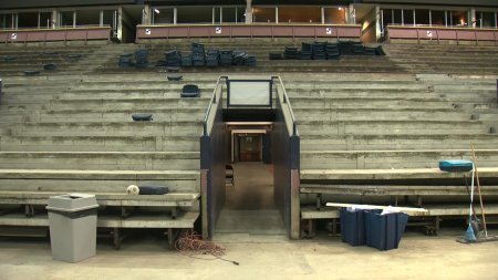 IN PHOTOS: A look inside Edmonton’s Coliseum building as it awaits ...