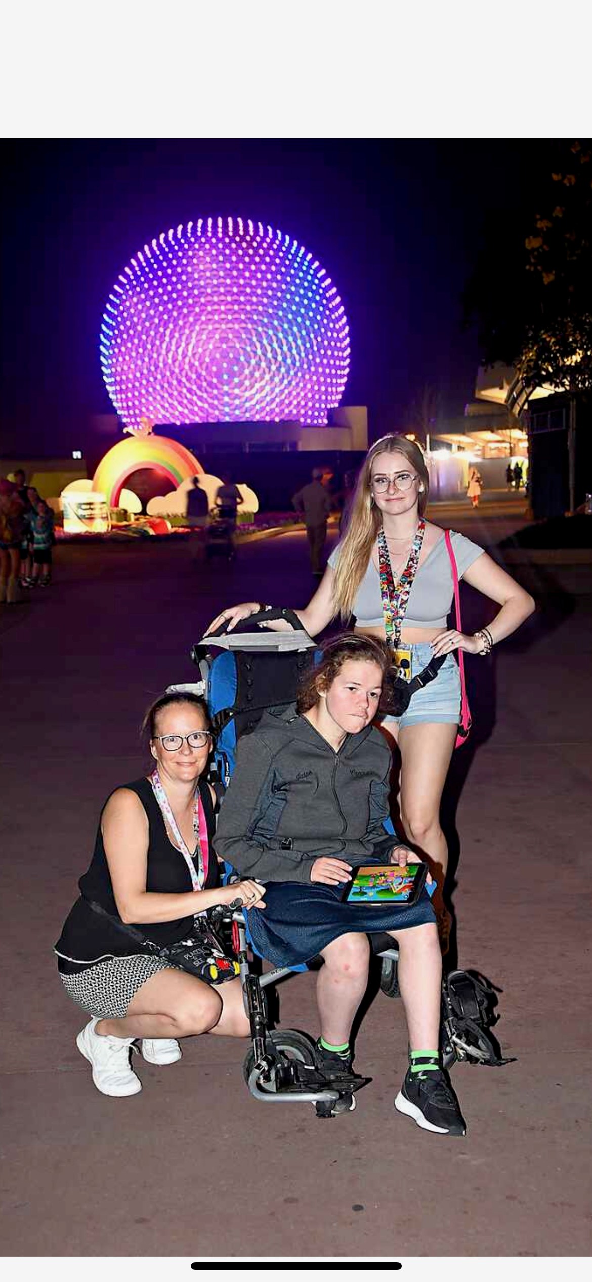 Lost luggage takes trip around the world while owner waits for it in ...